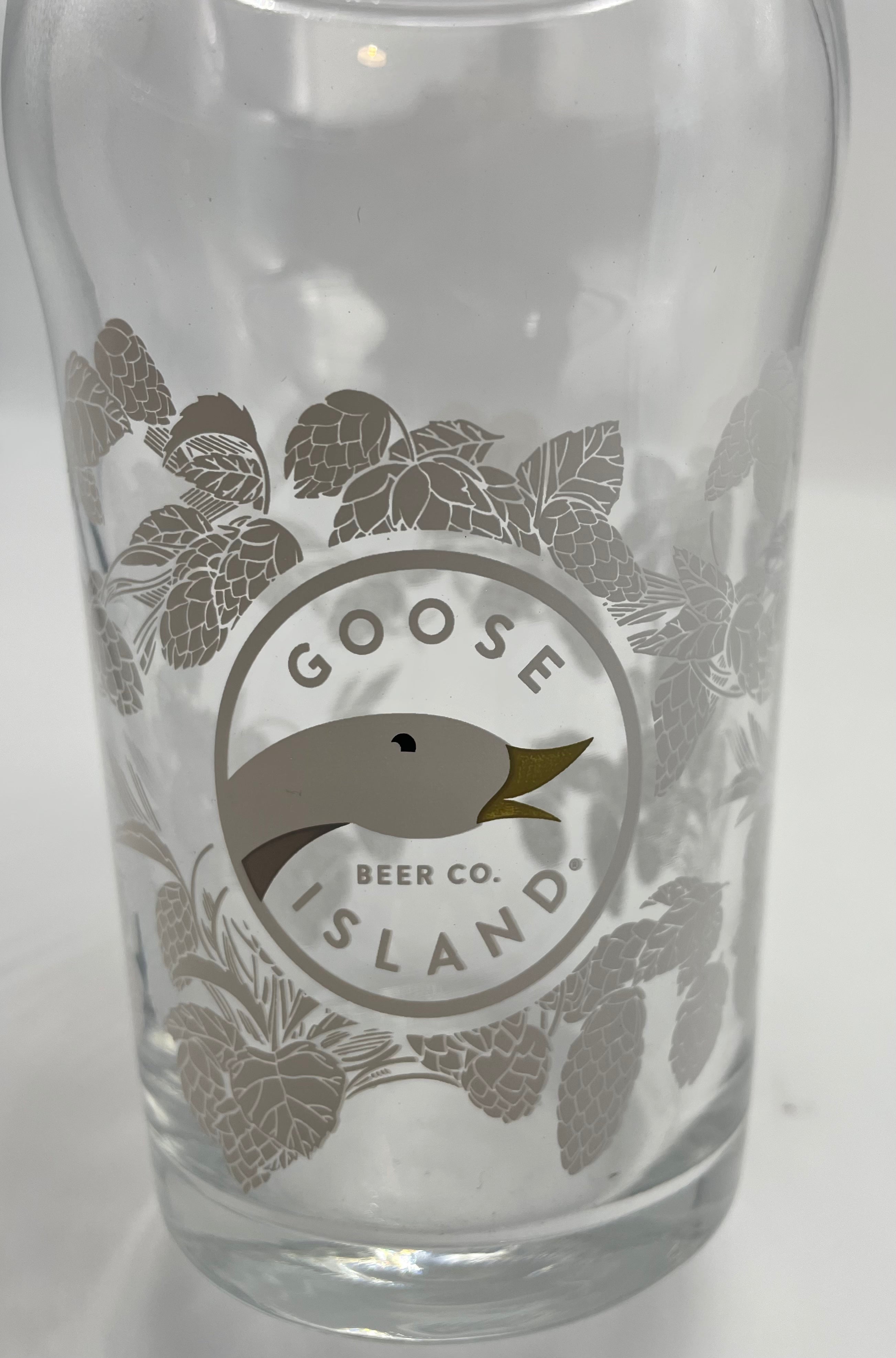 Goose island 20oz nucleated pint glass M20 – UK Glassware